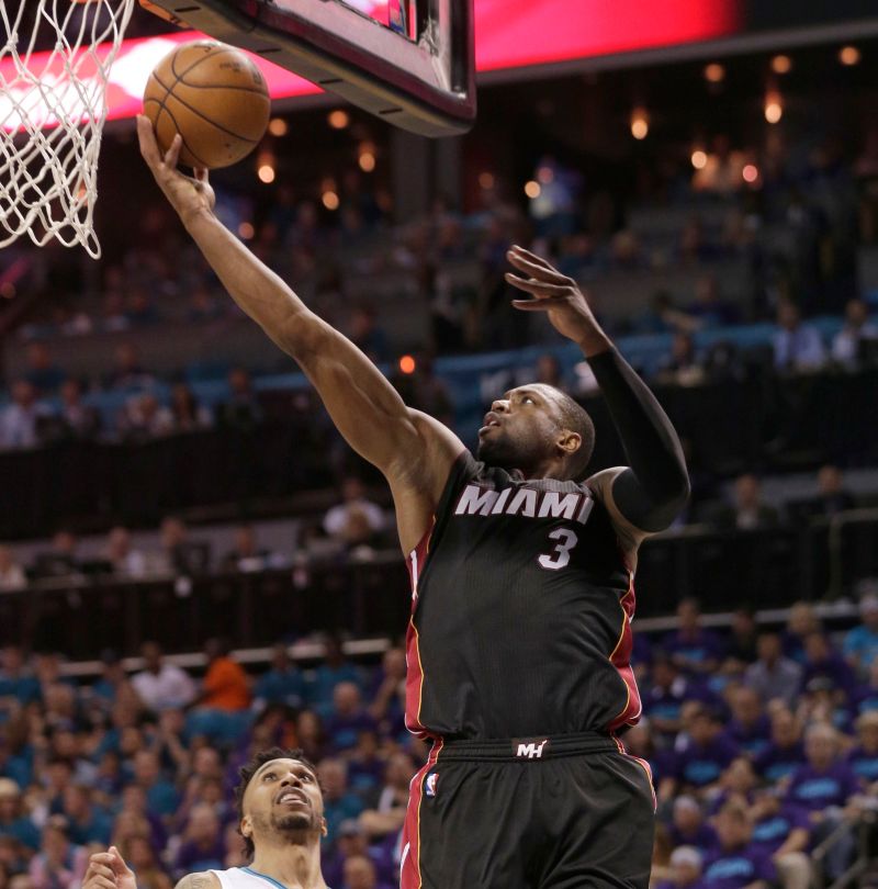 NBA季後賽／閃電俠「超級英雄秀」 熱火逼進G7 | 運動 | NOWnews今日新聞