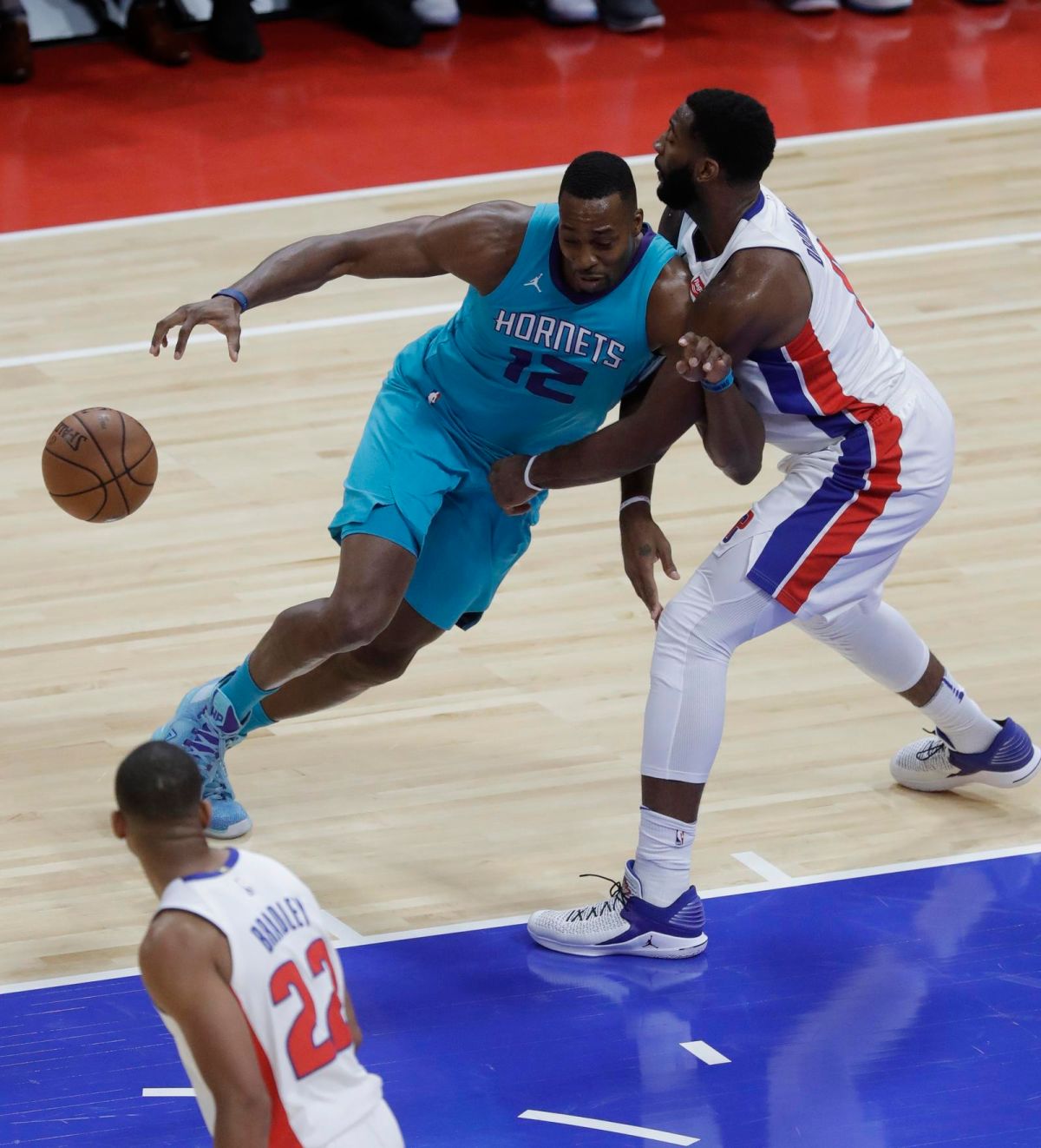 NBA／霍華德首戰雙十 黃蜂手感低迷落敗 | 運動 | NOWnews今日新聞