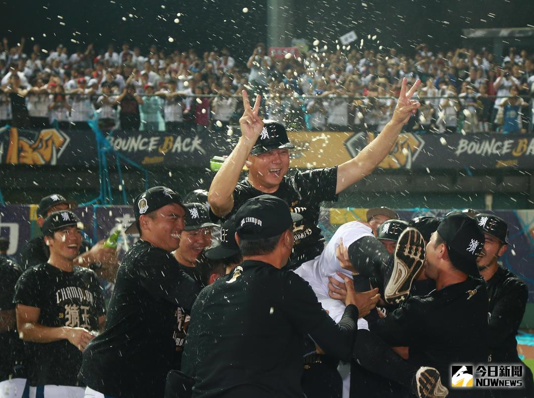 中華職棒／輕鬆奪總冠軍 洪總：兄弟明年很難打 | 運動 | NOWnews今日新聞