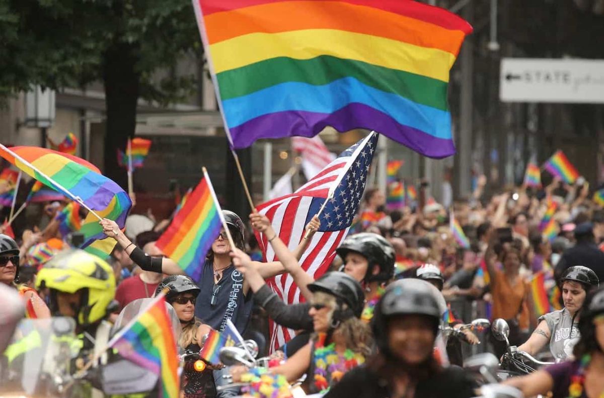 中國官媒推特稱逐漸接受LGBT 網友淚回：沒違法就不錯了 | 國際 | 全球 | NOWnews今日新聞