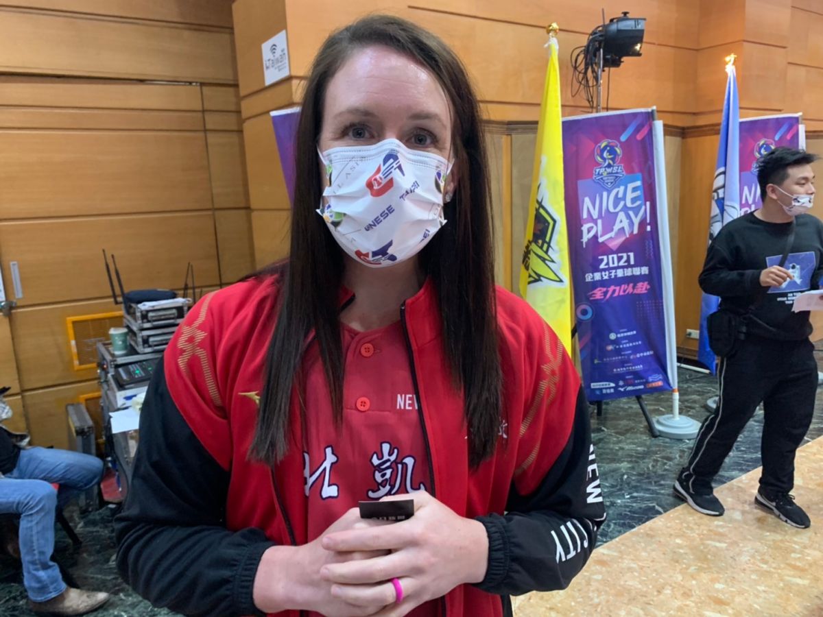 二刀流老媽！女壘國手Lisa Banse拚前進奧運 | 運動 | NOWnews今日新聞