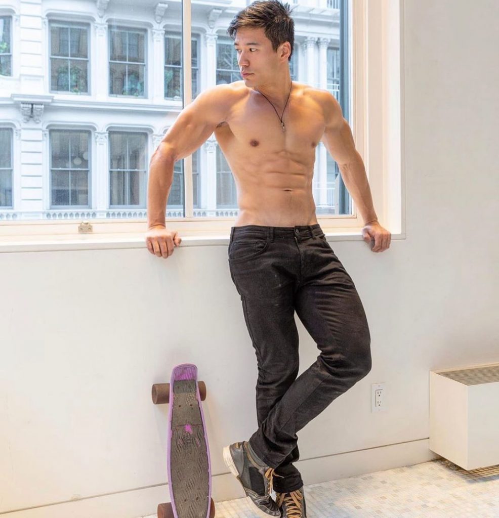 《璀璨帝國》炫富三角戀！上億身家女富豪甩低情商男模 韓裔CEO下跪撩妹 | 姊妹淘 | NOWnews今日新聞