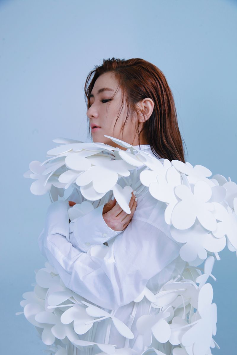 Selina認了遺憾又孤獨 哽咽顫抖吐心情 | beanfun!