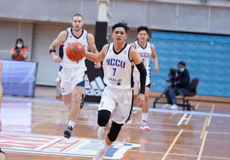 UBA完整四強分析 政大衛冕路受考驗 | beanfun!