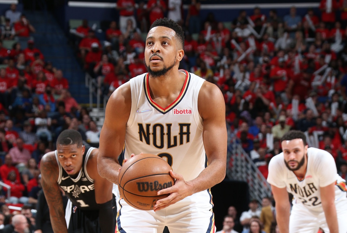 NBA／CJ爆發狂砍32分！鵜鶘戰勝馬刺 將和快艇爭西區第8 | NBA | 運動 | NOWnews今日新聞