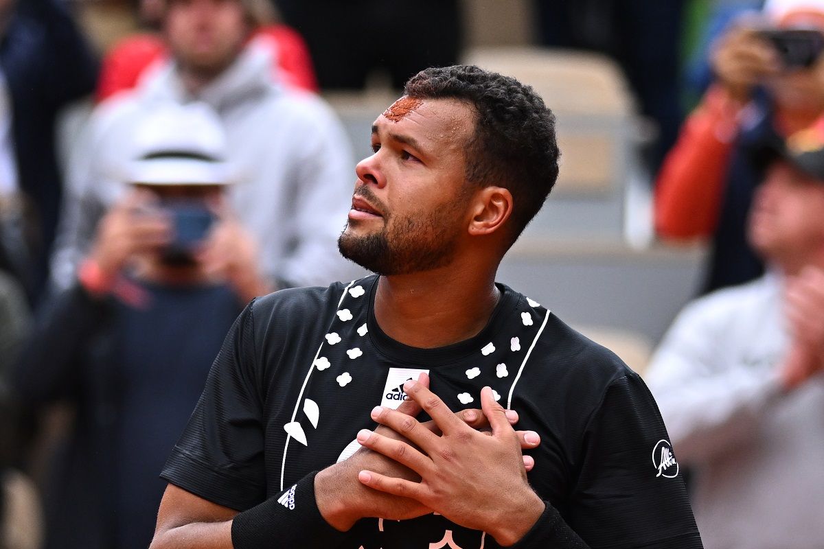 網球／熱淚盈眶！Tsonga拚完法網告別戰 揮手告別球迷 | 綜合 | 運動 | NOWnews今日新聞