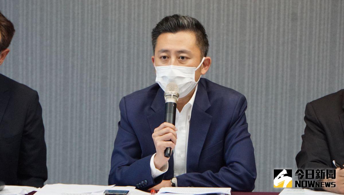 顏擇雅喊退林智堅學費!台大副教授:若是主流意見我辭職 新奇 Nownews今日新聞