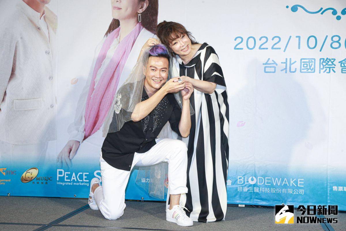 趙詠華「奉子成婚」！林俊逸披頭紗 還送上大鑽戒套牢 | 火線NOW星聞 | 娛樂 | NOWnews今日新聞