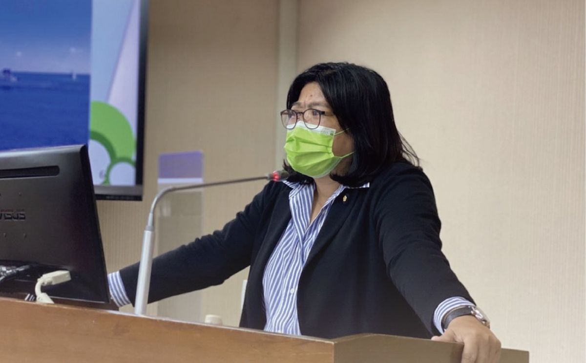 台船遭日艦警告僵持10小時 王美惠籲海巡修正SOP | 政治快訊 | 要聞 | NOWnews今日新聞