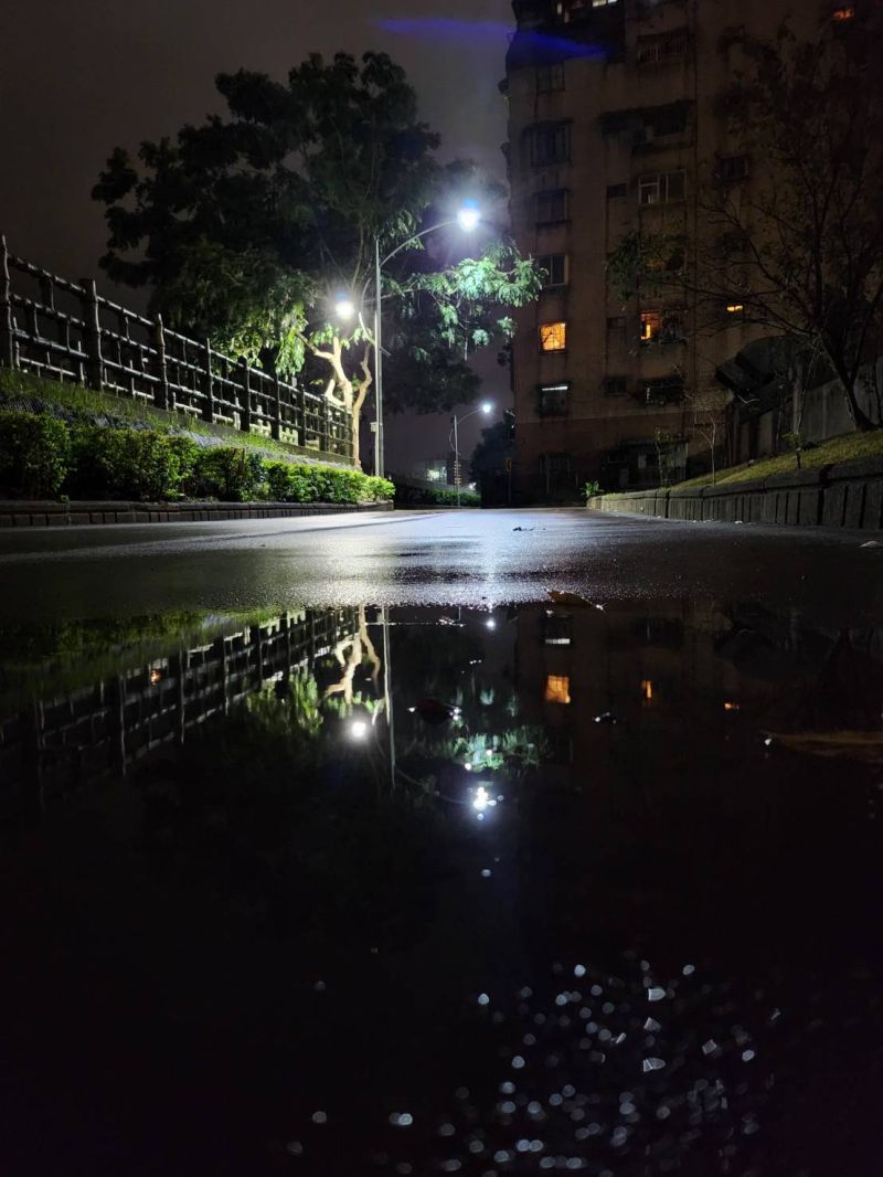 買前必看！三星摺疊機Flip4「上手一週」體驗：優缺全露 | beanfun!