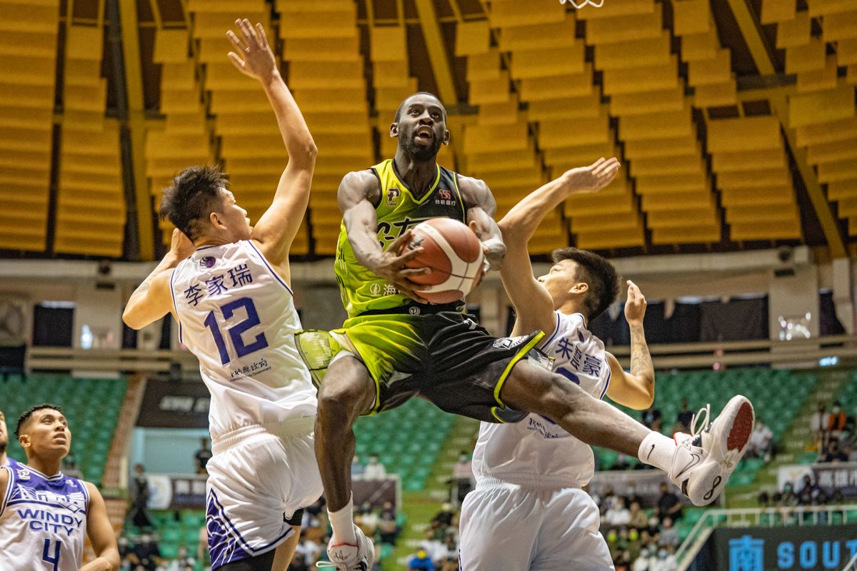 PLG／新洋將狂轟35分 夢想家大勝攻城獅 | PLG | 運動 | NOWnews今日新聞