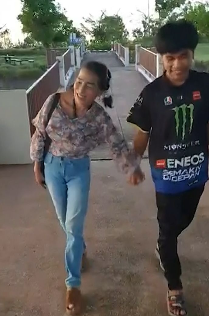 相差37歲一樣愛！19歲帥弟與「3寶嬤」訂婚了：讓她幸福 | 新奇 | NOWnews今日新聞