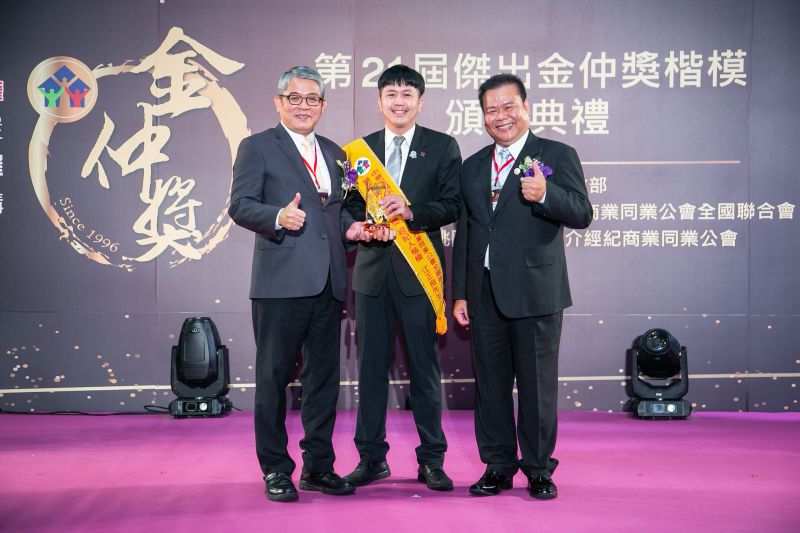 房市／憨慢講話不要緊！信義房屋江正良靠服務贏得客戶心 | 生活 | NOWnews今日新聞