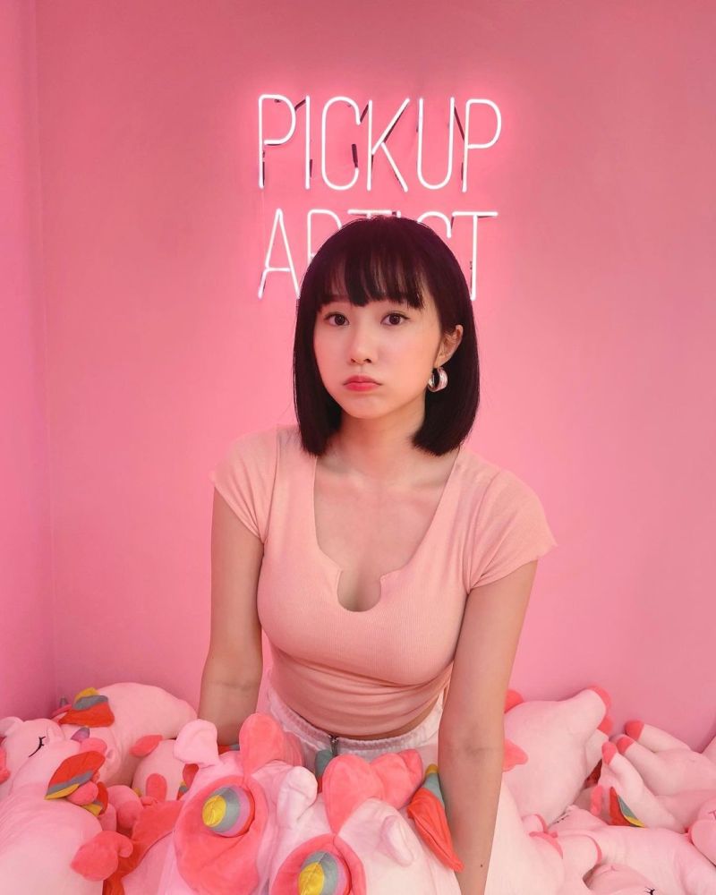 《全明星》校花經理脫了！辣照不輸林襄 無辜電眼太勾人 | 娛樂 | NOWnews今日新聞