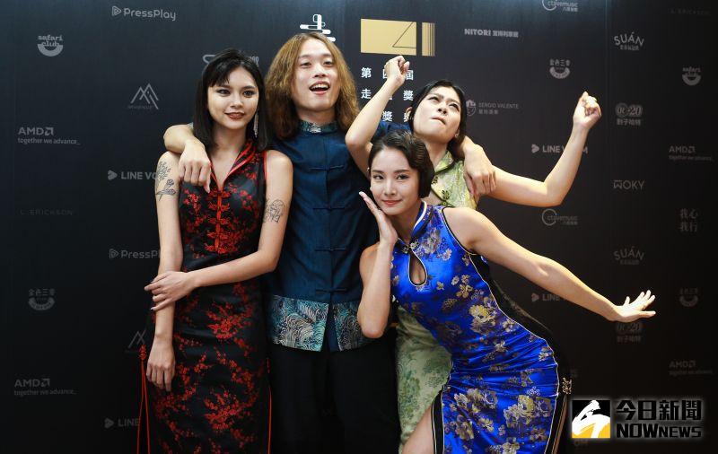 YT走鐘獎紅毯尺度爆棚！滴妹千千「正面照超兇」一次看 | 娛樂 | NOWnews今日新聞