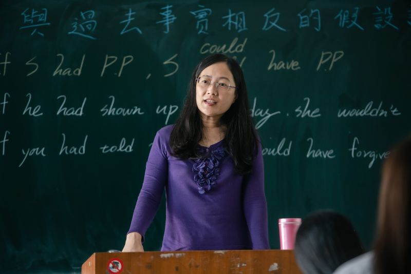 台灣第一女優吳夢夢跨足影壇 「原汁偷情AV」躍上大銀幕 | beanfun!