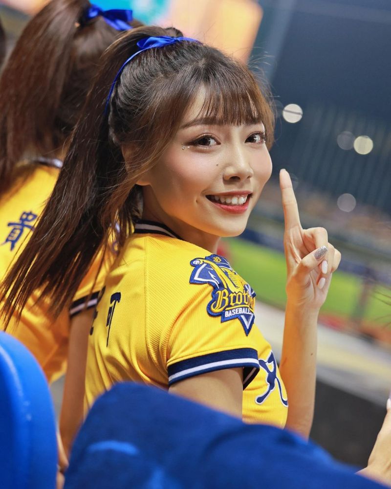 比兄弟更早3連霸！啦啦隊正妹獲封「勝利女神」運氣爆棚 | beanfun!