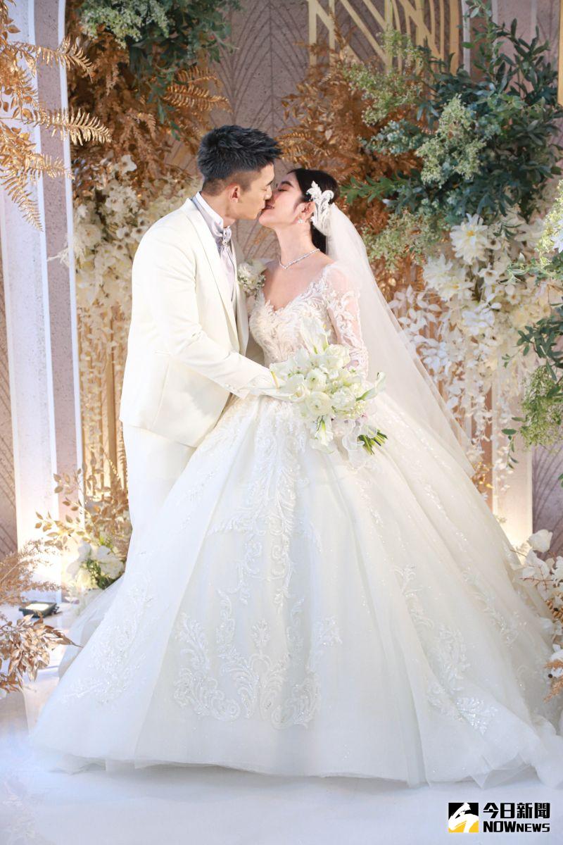 王家梁珍惜10年前緣分 相守許維恩772天「含淚獻誓言」 | beanfun!