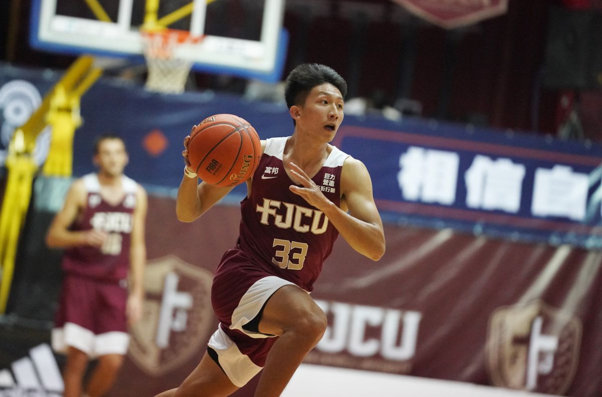 UBA／輔大決勝節5個三分彈 王翊帆當英雄 | 籃球 | 運動 | NOWnews今日新聞