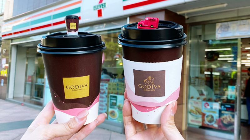 全家推mini cup咖啡粉！7-11今開賣GODIVA熱飲：快安太座 | beanfun!