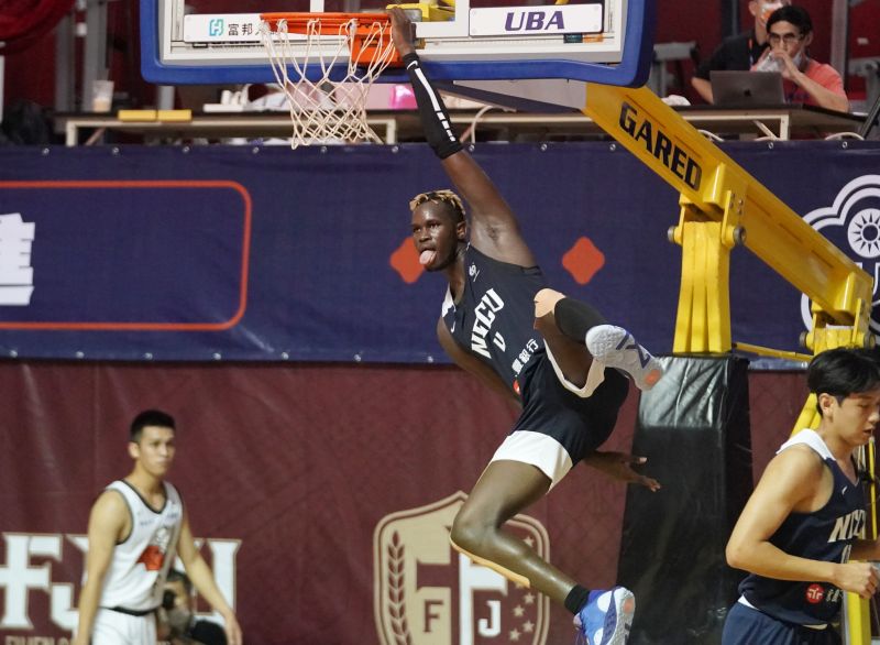 UBA／八強勁旅頂尖對決 世新、政大、健行三強鼎立 | 籃球 | 運動 | NOWnews今日新聞