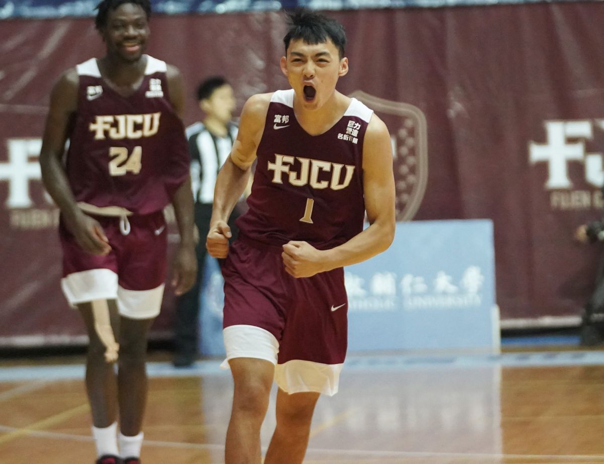 UBA／時隔10年再度交鋒 輔大寫兩紀錄大勝 | 籃球 | 運動 | NOWnews今日新聞