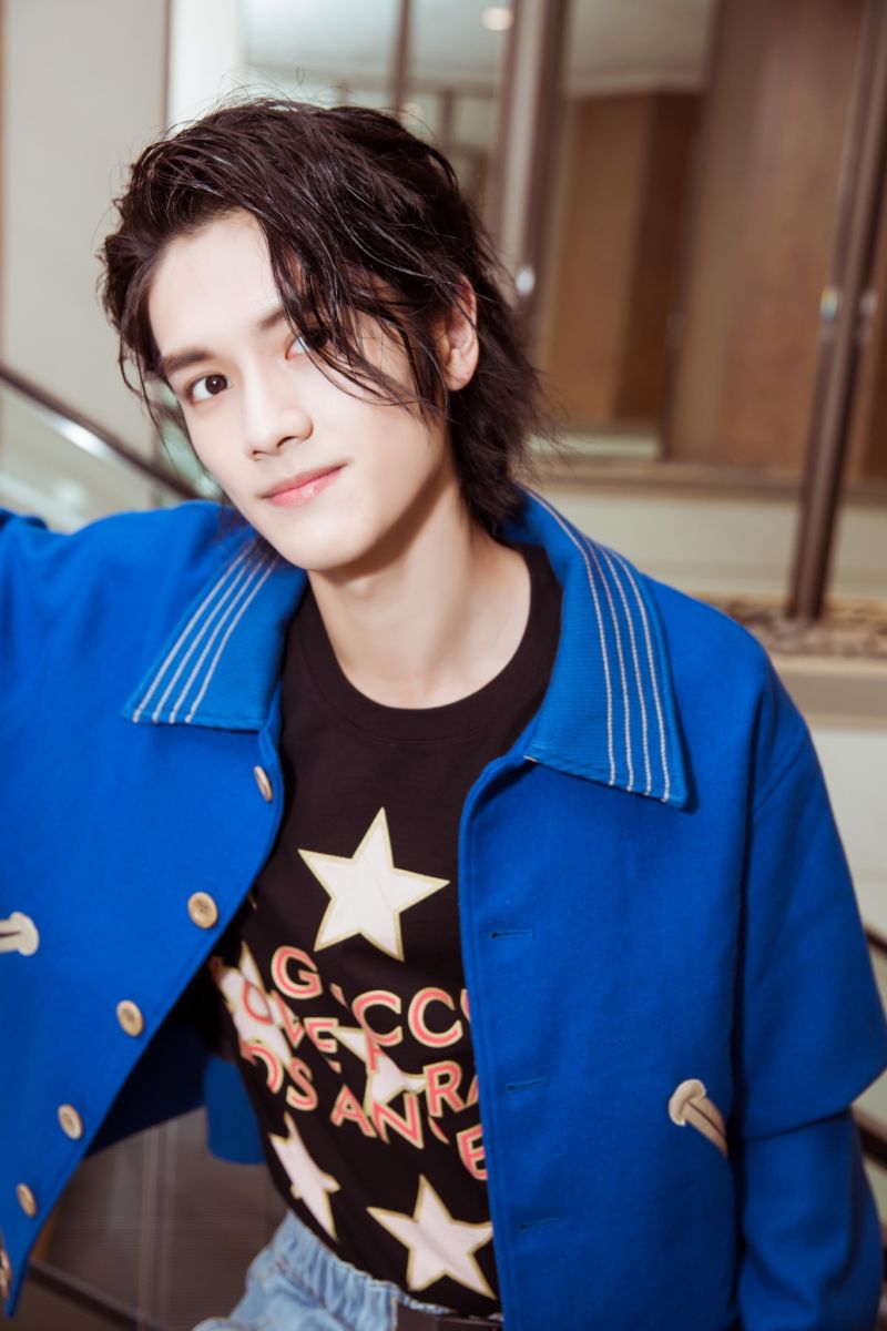 「BL王子」拿到球拍變個人 張碩航球場發狠超圈粉 | beanfun!