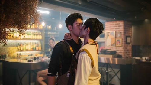 吳岳擎12場BL吻戲親不停 余晉「醫師」附身送粉絲牙刷 | 火線NOW星聞 | 娛樂 | NOWnews今日新聞