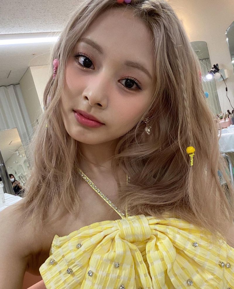 子瑜免費幫台南品牌帶貨！默默買沒人看到 暖舉惹哭店員 | beanfun!