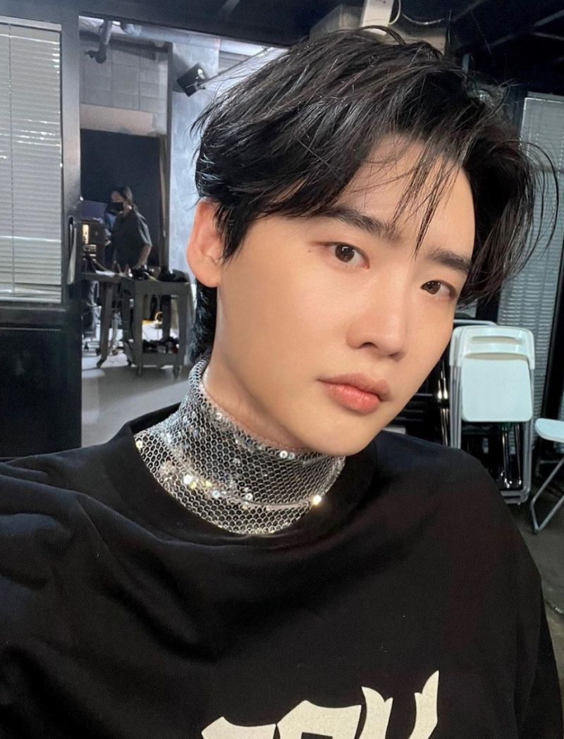 IU、李鍾碩傳情變！他演技大賞感言藏告白 交往4個月甜蜜遊日本 | 娛樂 | NOWnews今日新聞