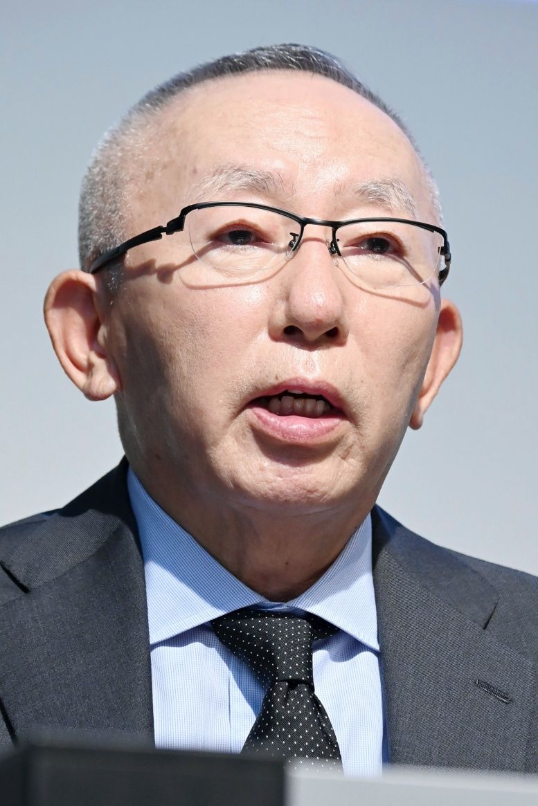 Uniqlo創辦人柳井正 從愛打麻將的魯蛇變身日本首富 | beanfun!