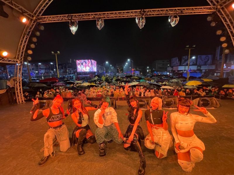 HUR羅東跨年「壓軸演出」 喜迎2023曝新年願望 | 娛樂 | NOWnews今日新聞