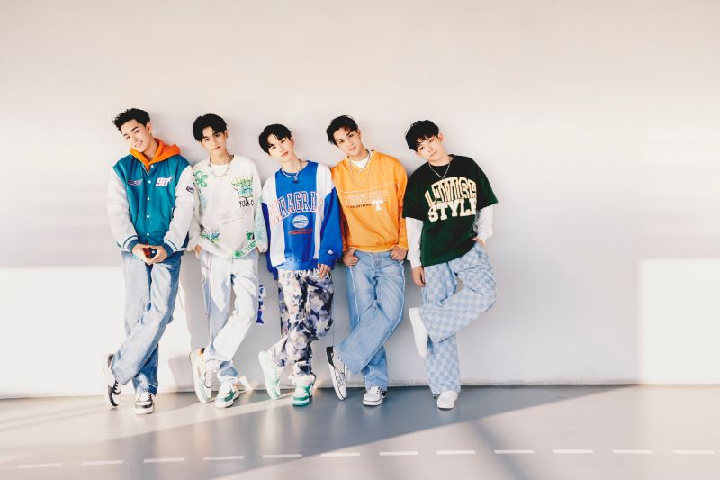 抓到了！源少年隊長拍MV談戀愛 團員幫忙追愛成功 | beanfun!