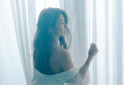 郭書瑤開工突曬薄紗睡衣照！粉絲眼花：以為滑到限制級 | 娛樂 | NOWnews今日新聞