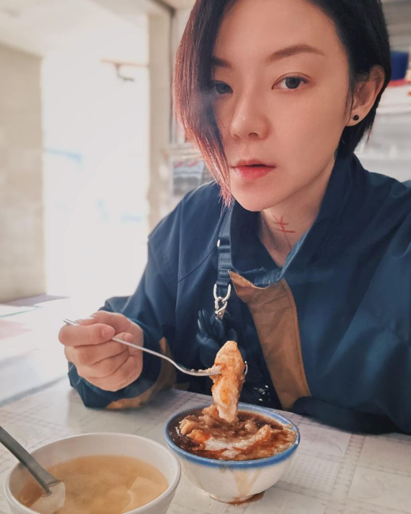 歐陽靖揭台南美食3不原則！網友讚中肯：白色碗粿太驚人 | beanfun!