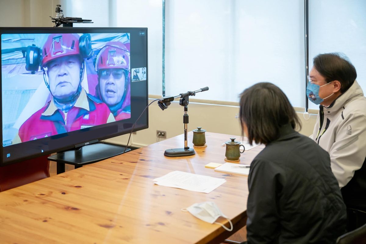 台灣搜救隊長身分曝光！日本311地震他也在 眾人全看哭 | 新奇 | NOWnews今日新聞