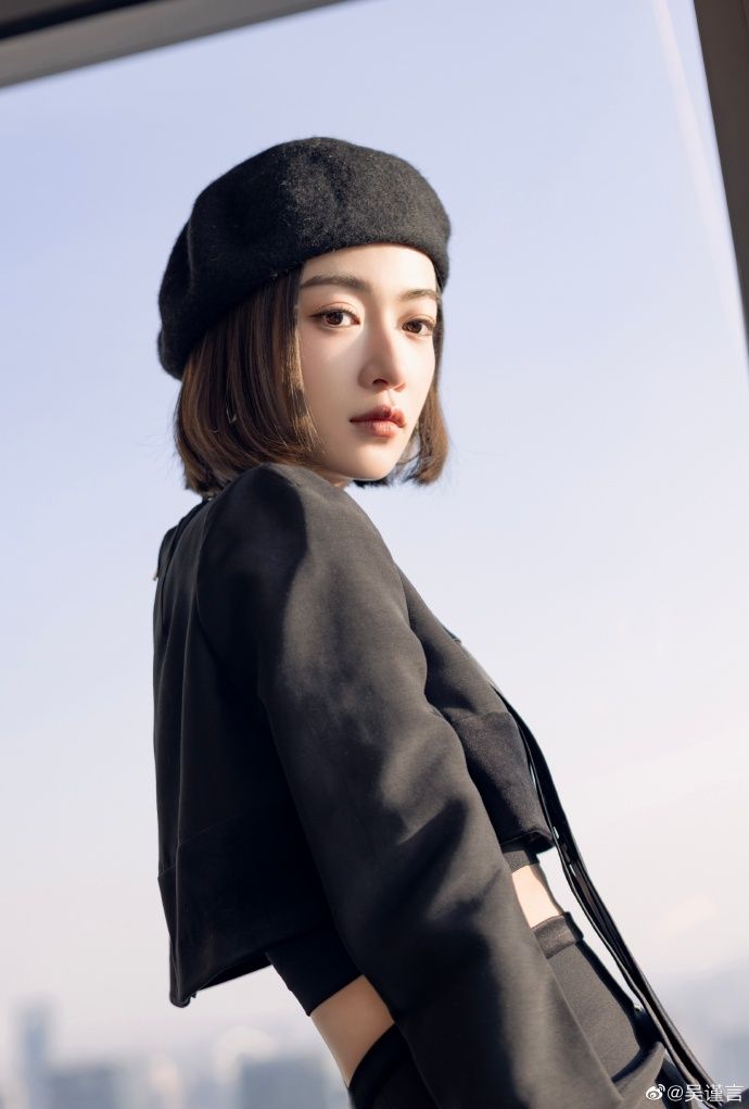 吳謹言1年沒戲拍！經紀人自責PO文：陷入前所未有的危機 | 娛樂 | NOWnews今日新聞