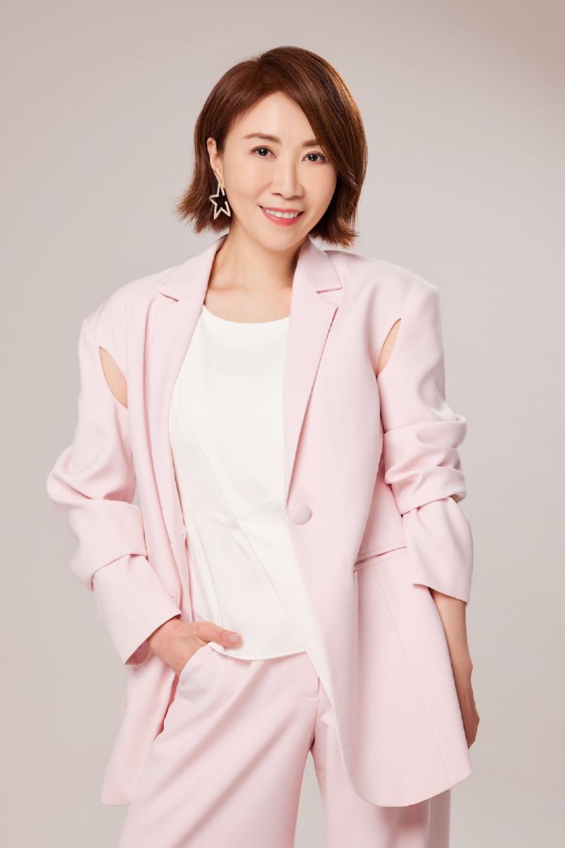 李翊君出道35年曝喜訊！因這件事煩惱 「2小時」不夠用 | beanfun!