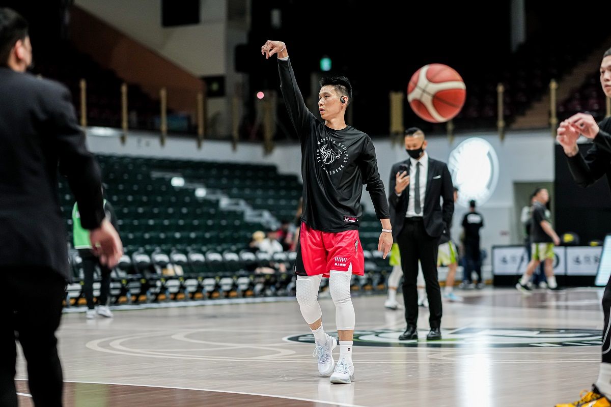 PLG／林書豪客場首戰遭到嚴防 半場砍下12分7籃板 | PLG | 運動 | NOWnews今日新聞