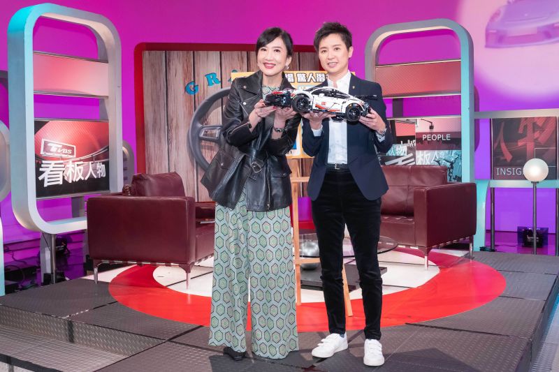 鍾明潓翻身成「保時捷女銷售處長」 職涯經驗推她一把 | beanfun!