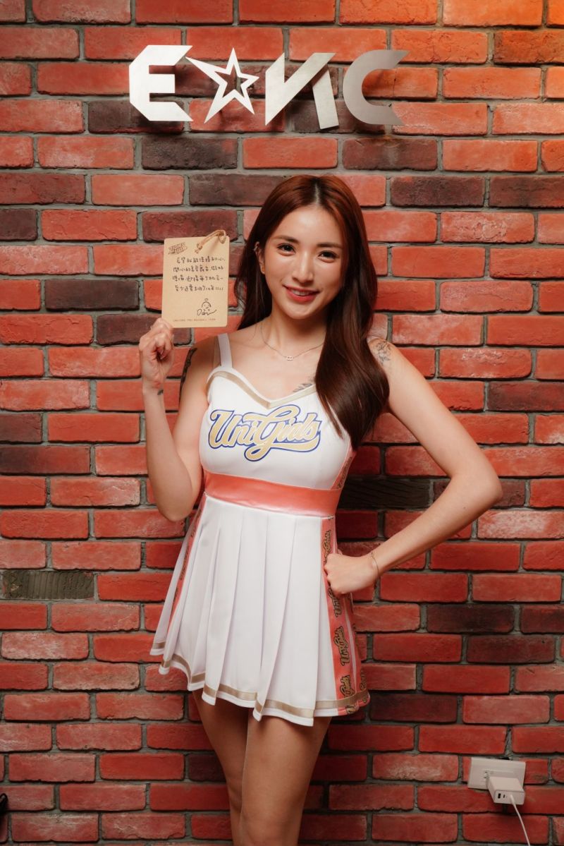 中職／Unigirls新成員亮相！高雄鋼鐵人Dora轉戰職棒舞台 | 運動 | NOWnews今日新聞