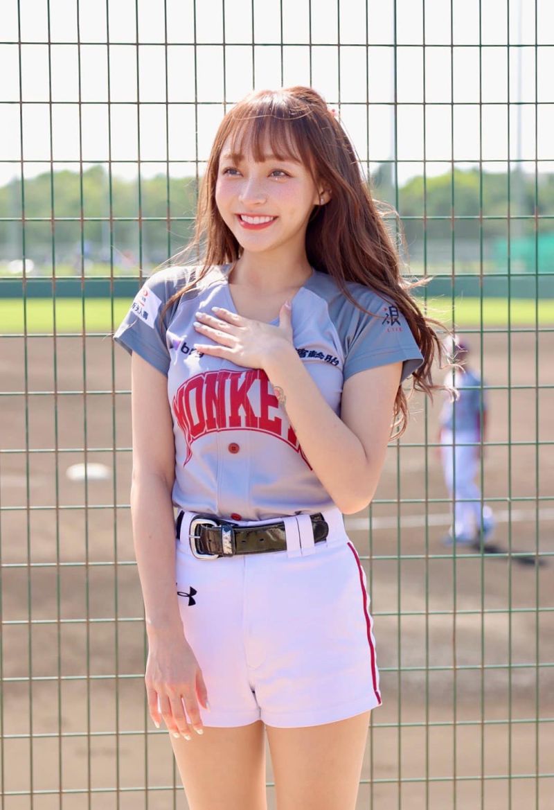 林襄穿深U衣跳馬！閃過「4秒衝擊畫面」 24小時後下架 | 娛樂 | NOWnews今日新聞