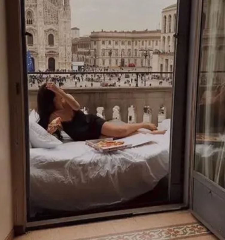 IG網紅拖床擺陽台拍照！助理解釋了 | beanfun!