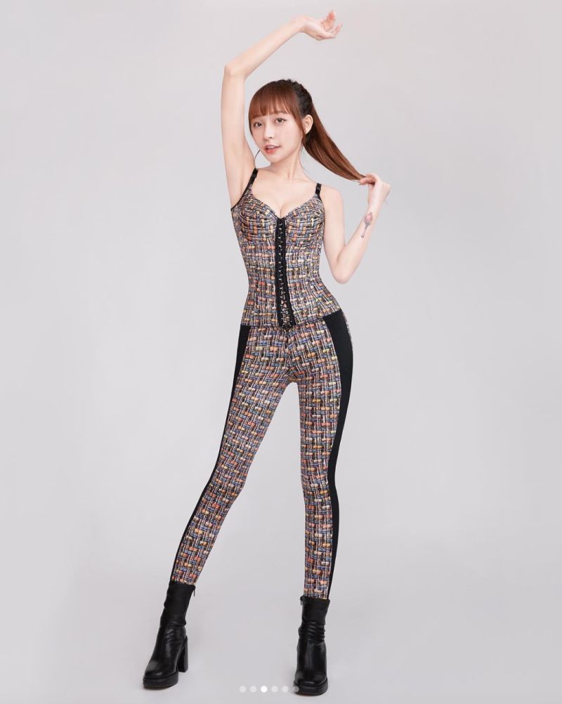 林襄曬好身材美照！直播收6萬6抖內激動狂叫 | beanfun!