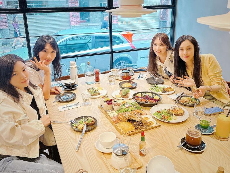 祕密回台！吳佩慈：好久沒笑得那麼誇張了 | beanfun!