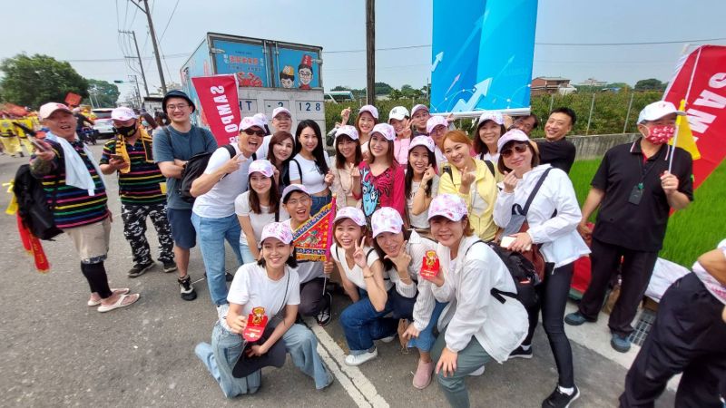 陳斐娟鑽媽祖神轎 揪主播發3000份發財金 | beanfun!