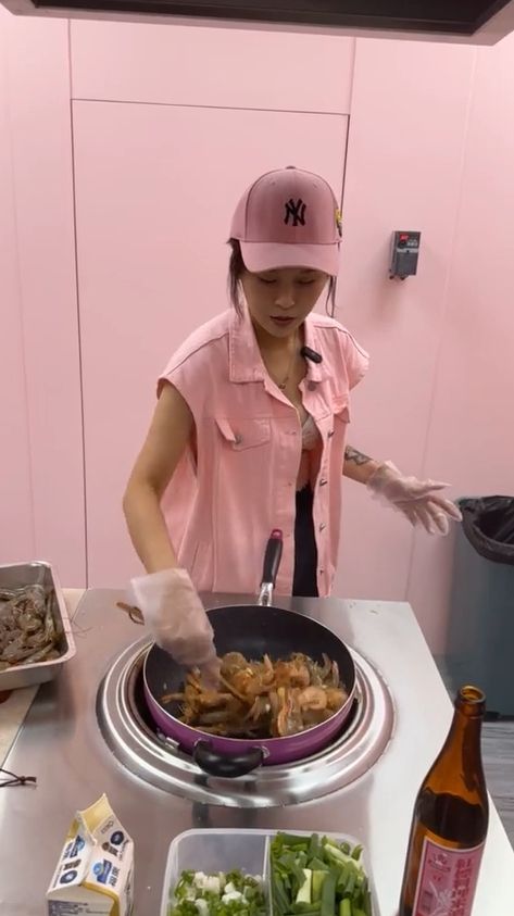 睽違半年開直播！丟丟妹喊窮吸3萬人觀看 | beanfun!