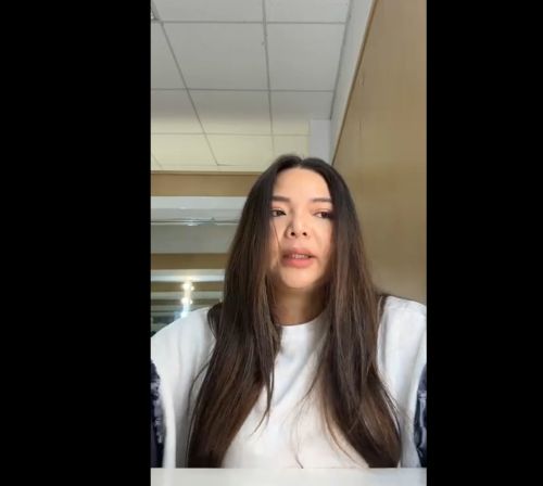 小甜甜直播狂譙前夫「就是想紅」！哽咽駁斥虐狗：拜託放過我 | 娛樂 | NOWnews今日新聞