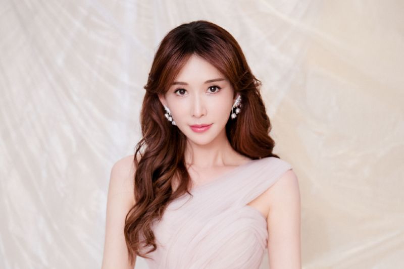 林志玲比基尼照曝光!年過40歲維持完美好身材 逆天長腿吸目光 娛樂 Nownews今日新聞