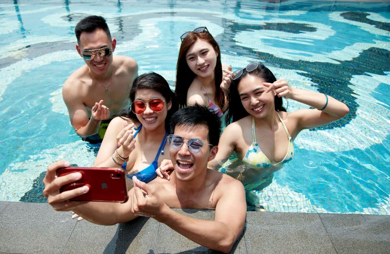 住義大世界飯店「每人800元起」高鐵7折 寒舍艾麗邀DJ辦池畔派對 | 美食旅遊 | 生活 | NOWnews今日新聞